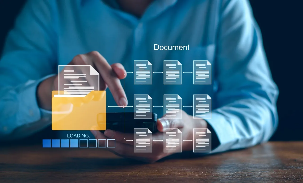 The Role of a Document Management System in Hybrid Arrangements